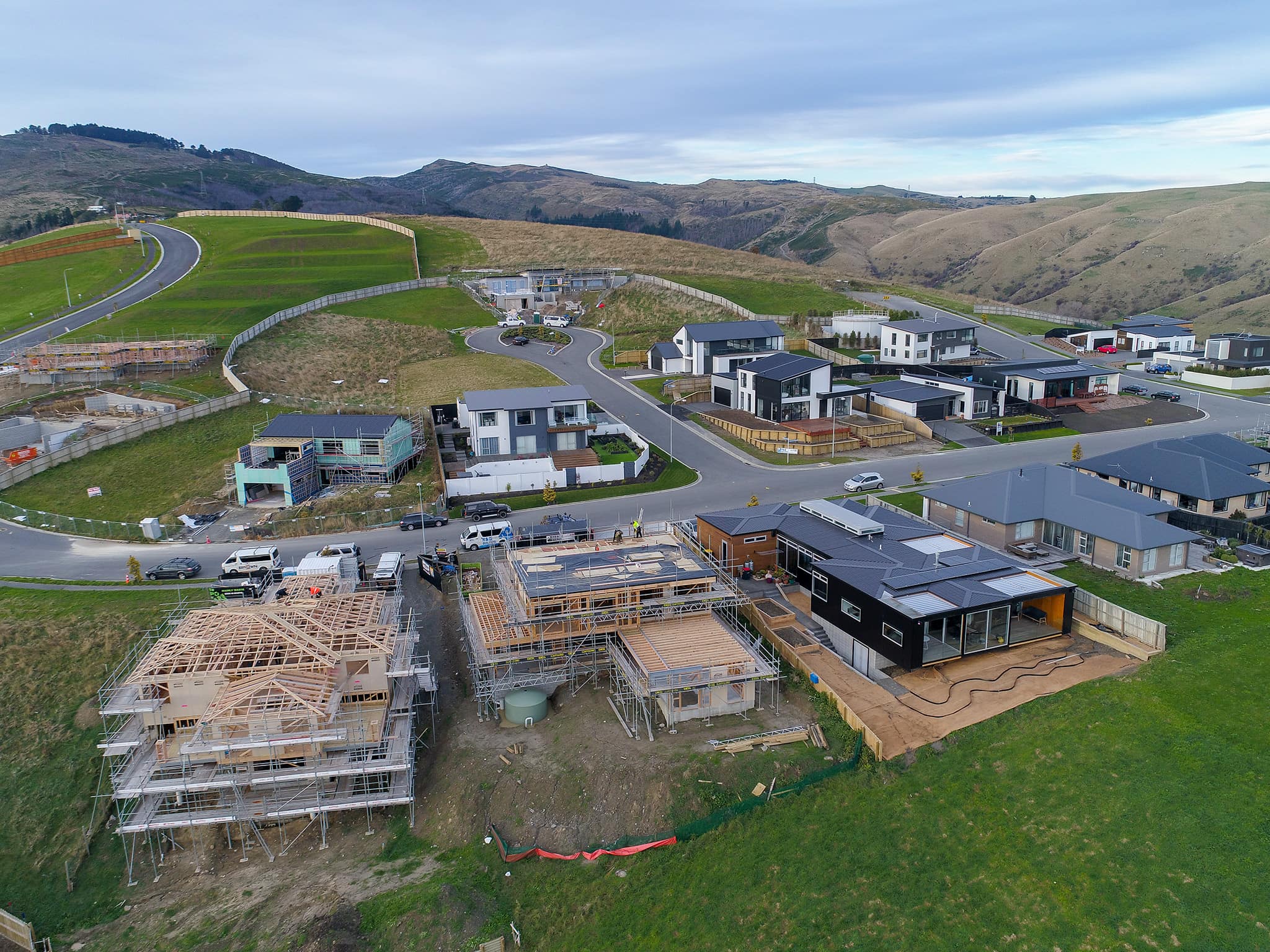 Architectural Hill Builds – R&B Build